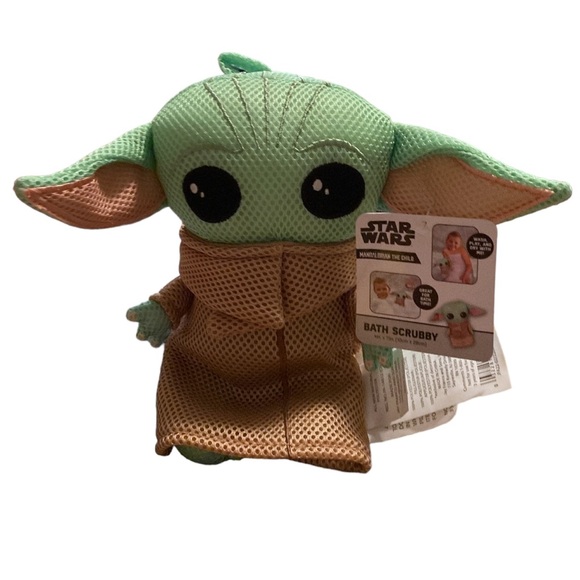 Star Wars | Bath, Skin & Hair | Mandalorian The Child Bath Scrubby ...